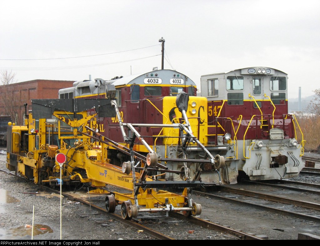 POHC 4032 and OHCR 1547